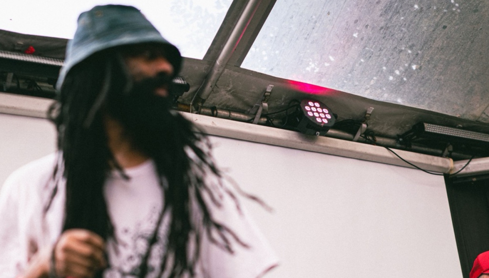 Premiere: King Kaiju Drops A Burst Of Insight On Thinking Out Loud - The Auricular